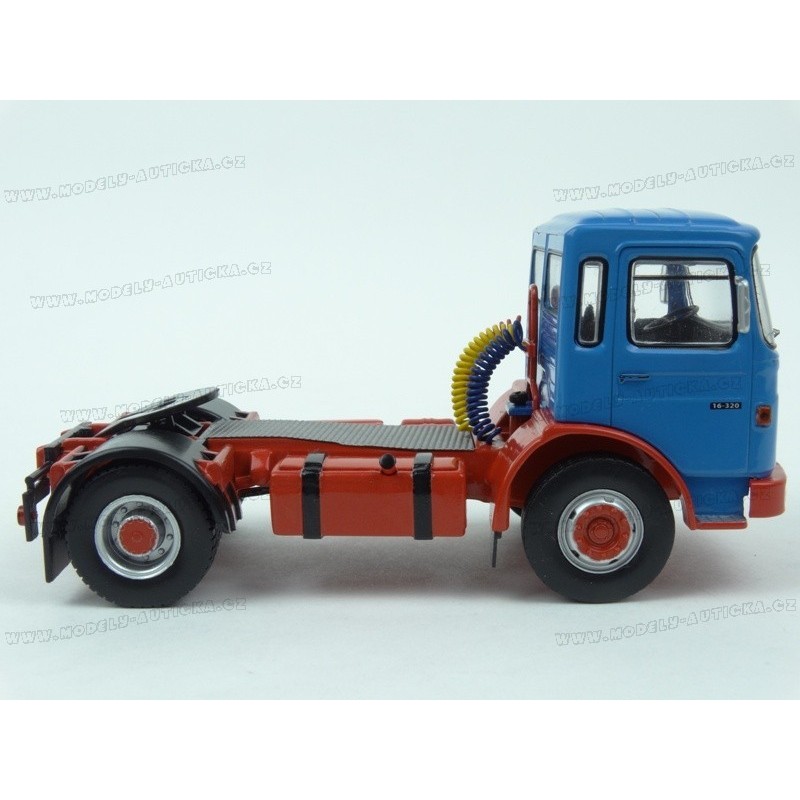 MAN F8 16.320 1973, IXO Models 1/43 scale