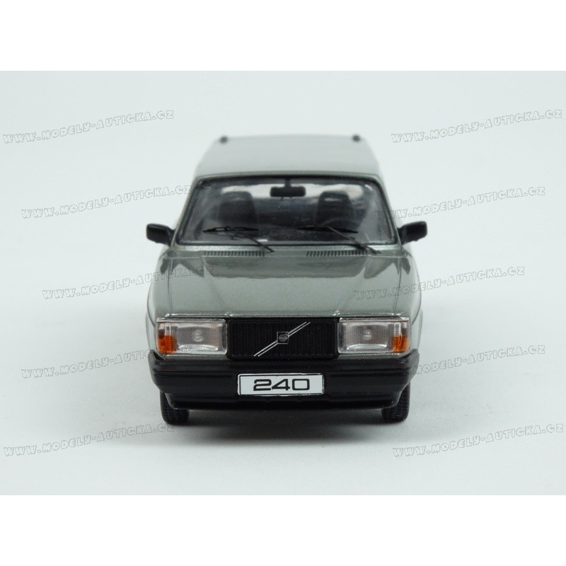 Volvo 240 Polar 1988 (Grey Met.), IXO Models 1/43 scale