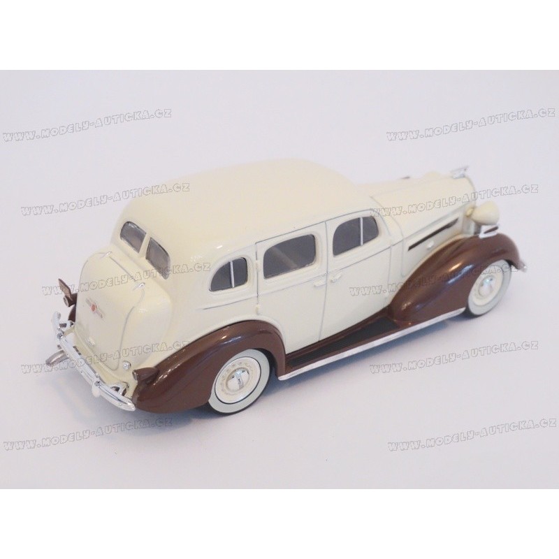 Buick Series 40 Special 1936, IXO Models 1/43 scale